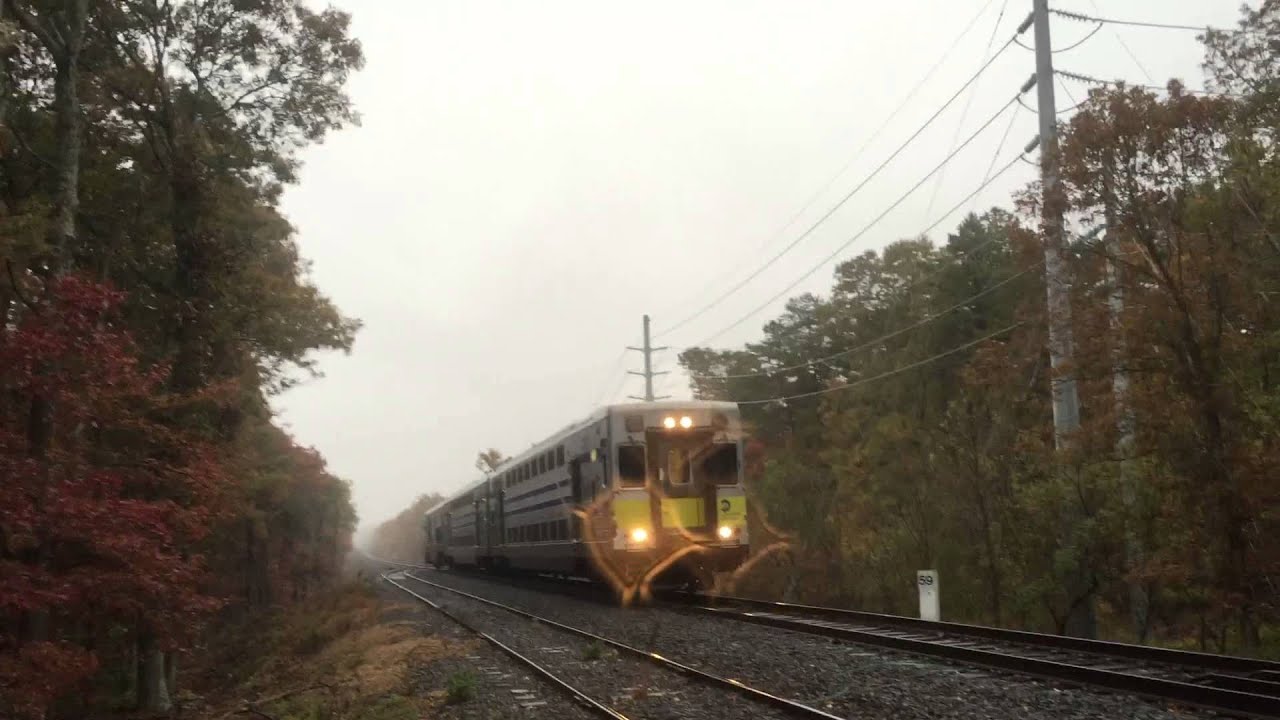 LIRR Riverhead train #251 approaches Yaphank Station - 10/28/15 - YouTube