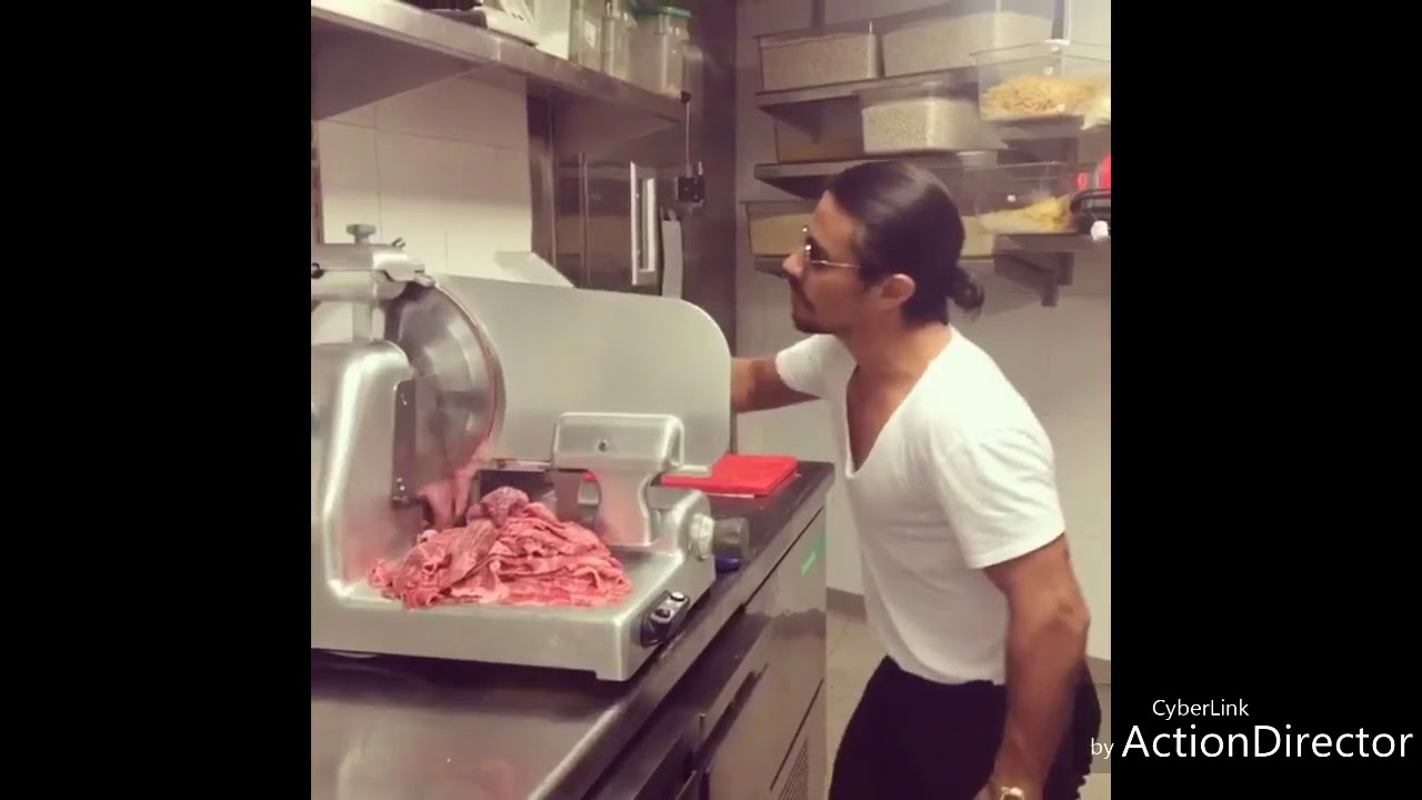 Salt Bae Compilation August 2017 - YouTube
