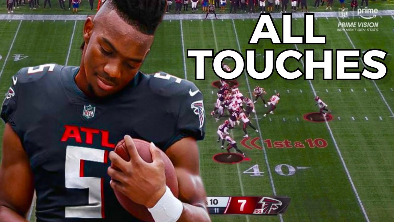 Bijan Robinson Week 5 Highlights | Every Run and Catch Vs Buccaneers ...