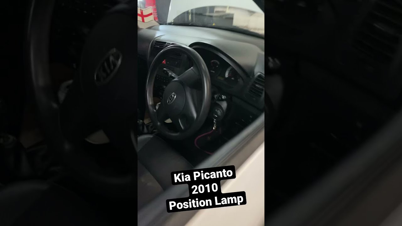 Easy bulb change | Kia Picanto - YouTube