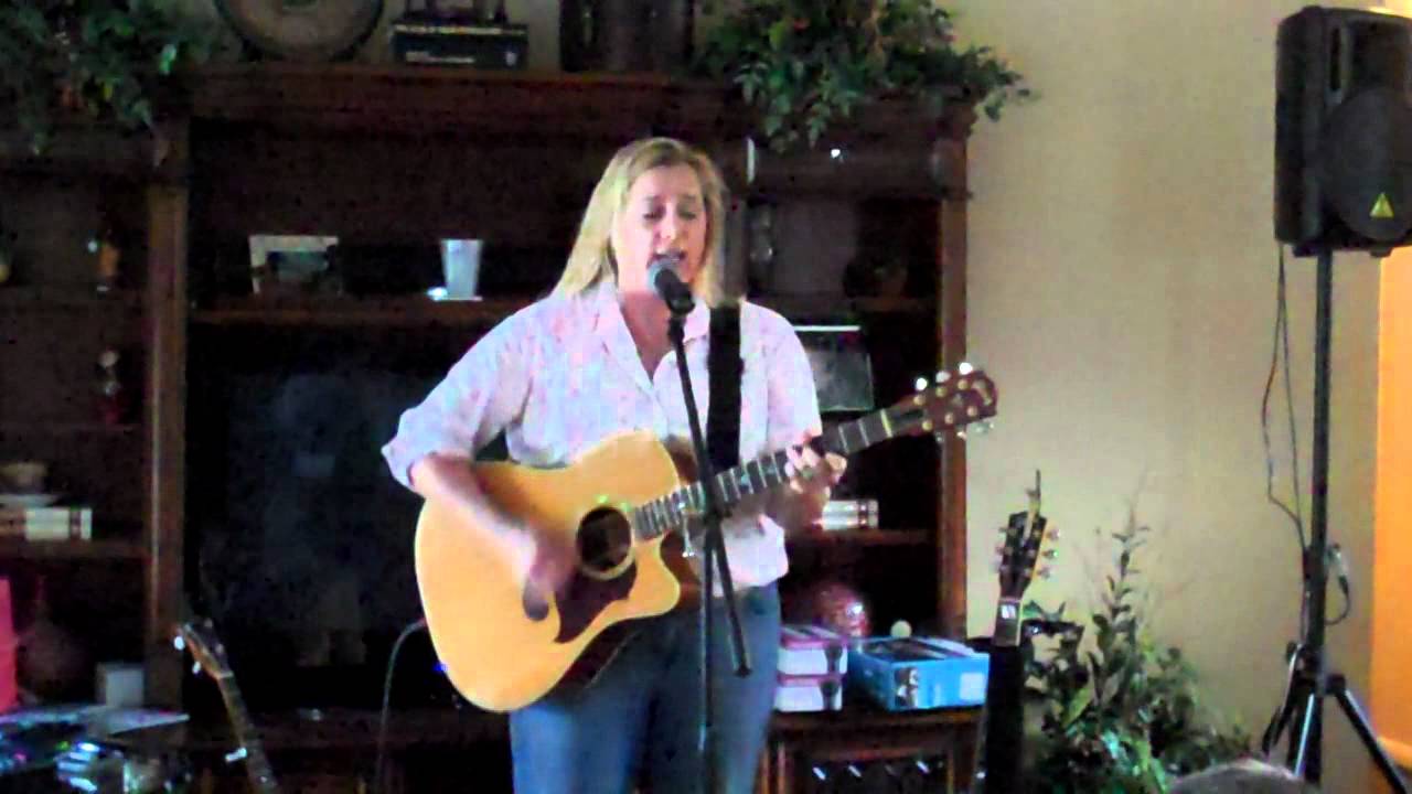Susan Gibson House Concert - Perfect World - YouTube