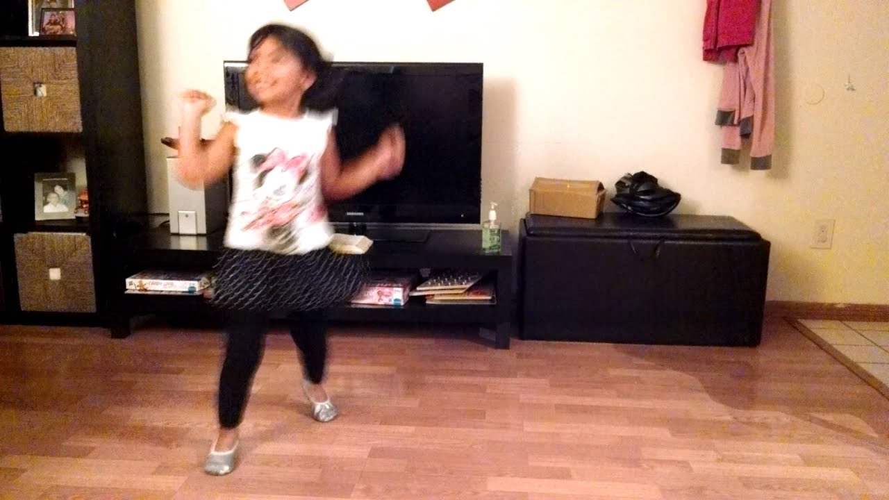 Disney DJ shuffle - YouTube