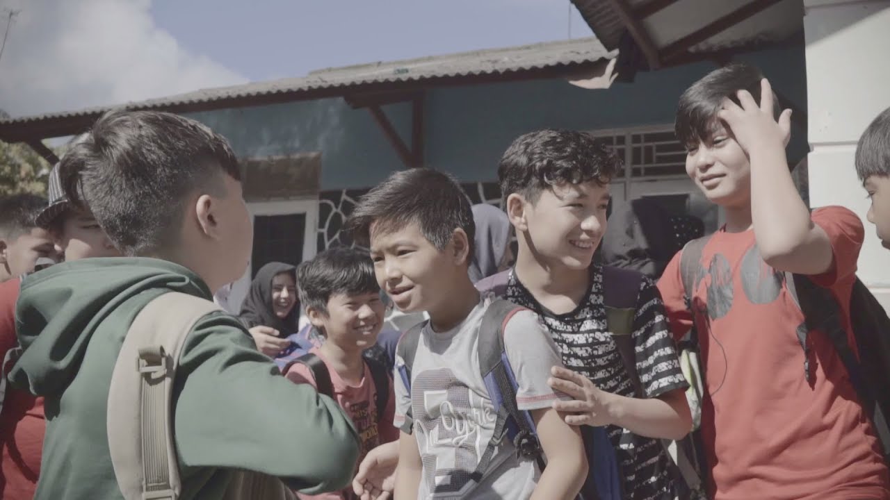 Nowhere to Go | A Refugee Learning Center Story - YouTube