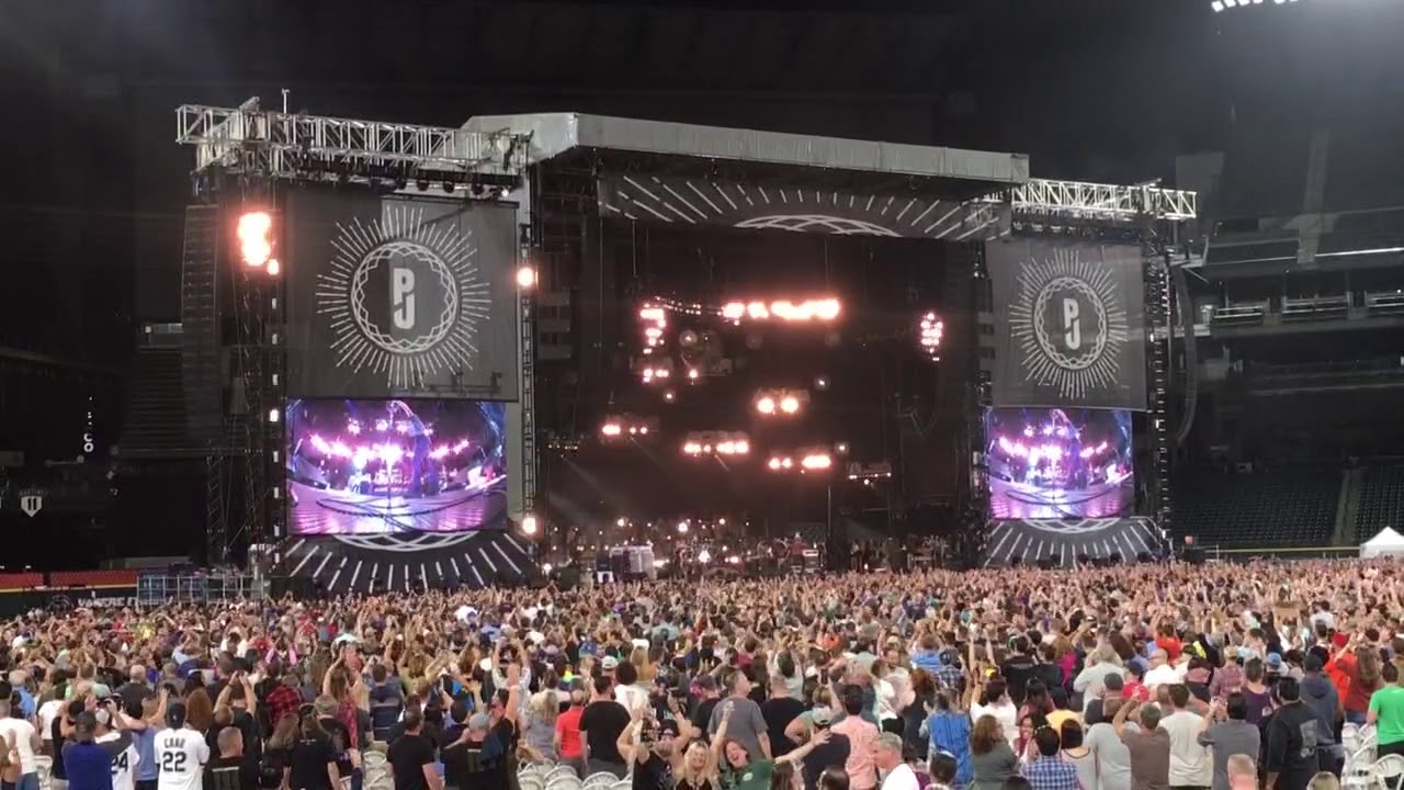 Pearl Jam Home Show August 10, 2018 - Alive/Baba O’Reilly - YouTube
