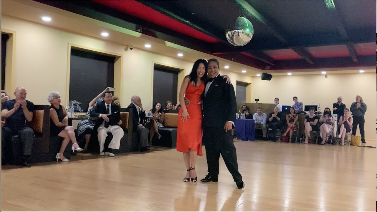 Helen Wang & Marcelo Mesa - Barridas tango workshop - NYC 2021 - YouTube