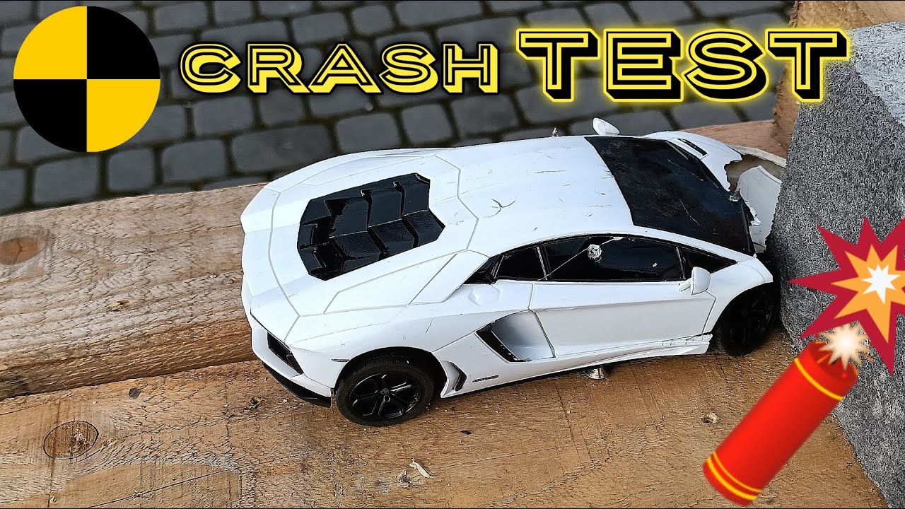 Lamborghini Crash Test