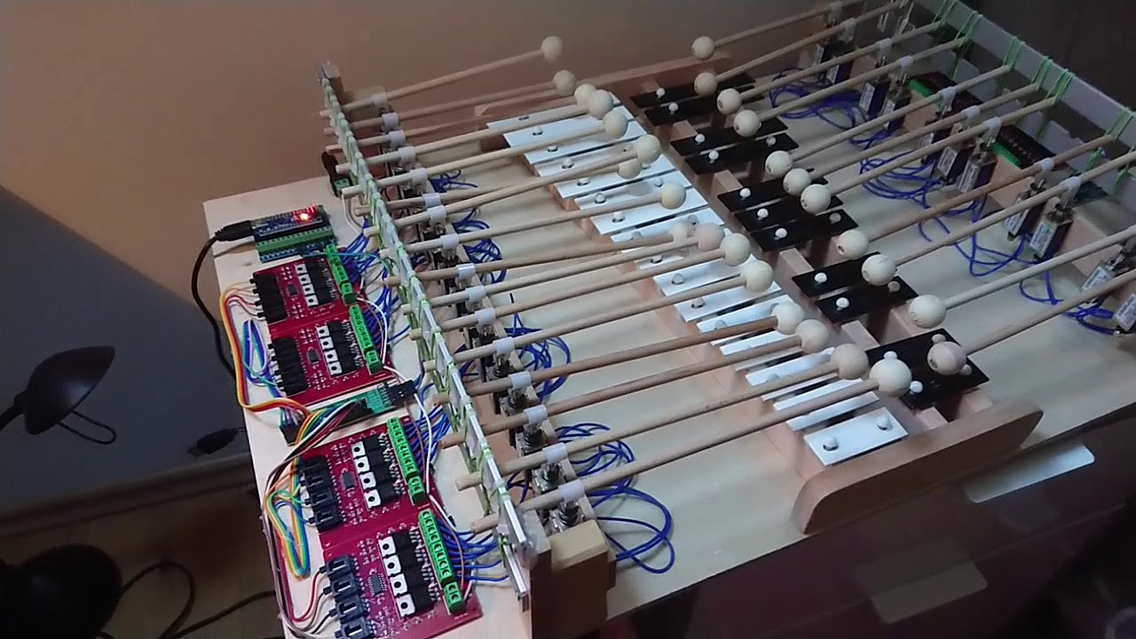 Automatic Xylophone - YouTube
