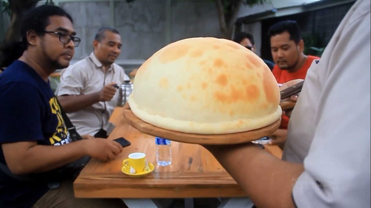 Pizza Unik,,, Pizza Gelembung Tungku Kayu Bakar Lebih bercitra rasa ...