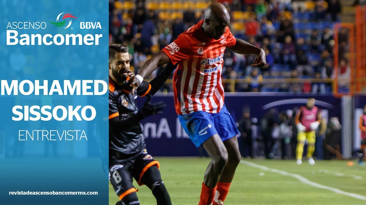 Primer mano a mano de Mohamed Sissoko, jugador del Atlético de San Luis ...