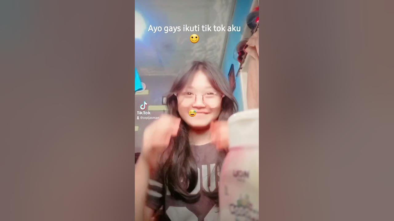 ayo geys ikuti tik tok aku yukkk 😊 - YouTube
