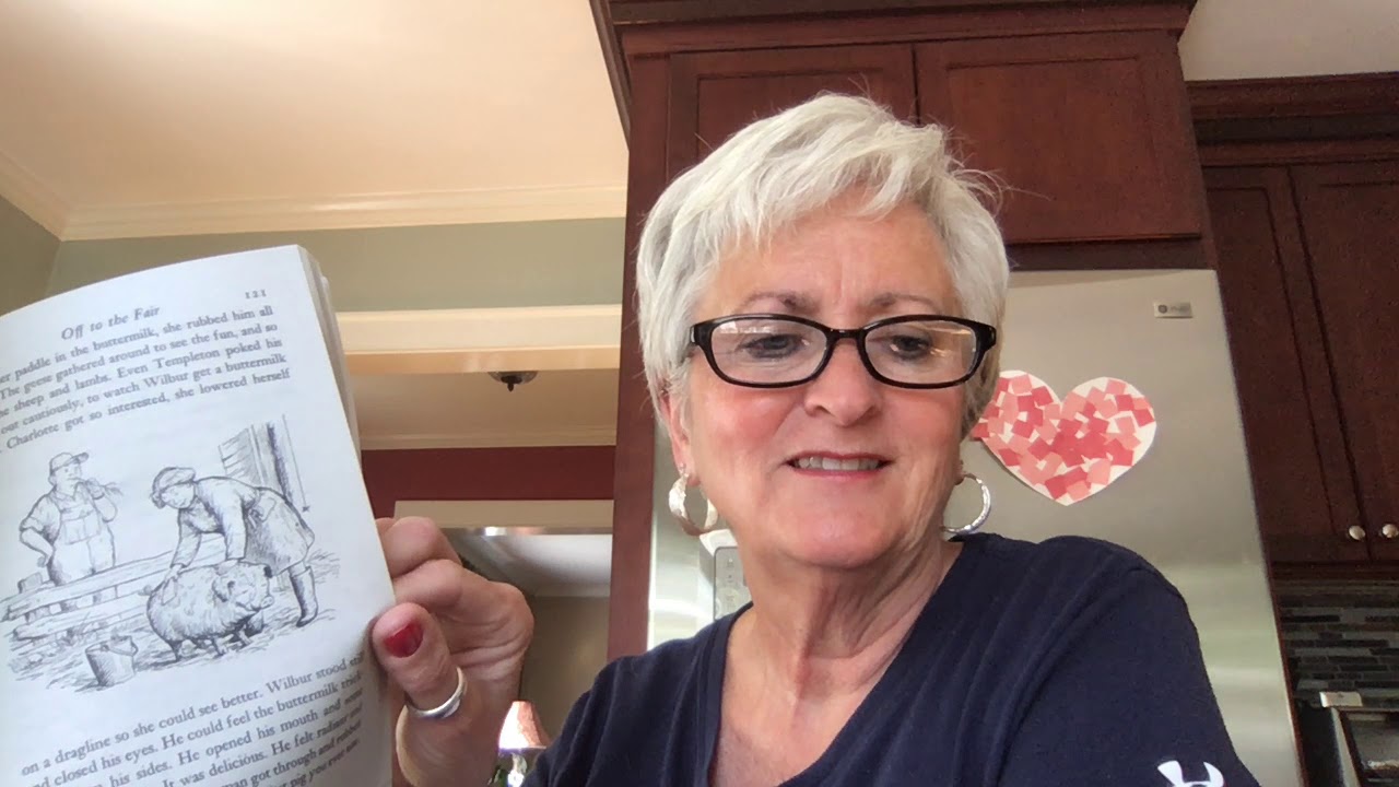 Charlotte's Web Chapters 15 and 16 - YouTube