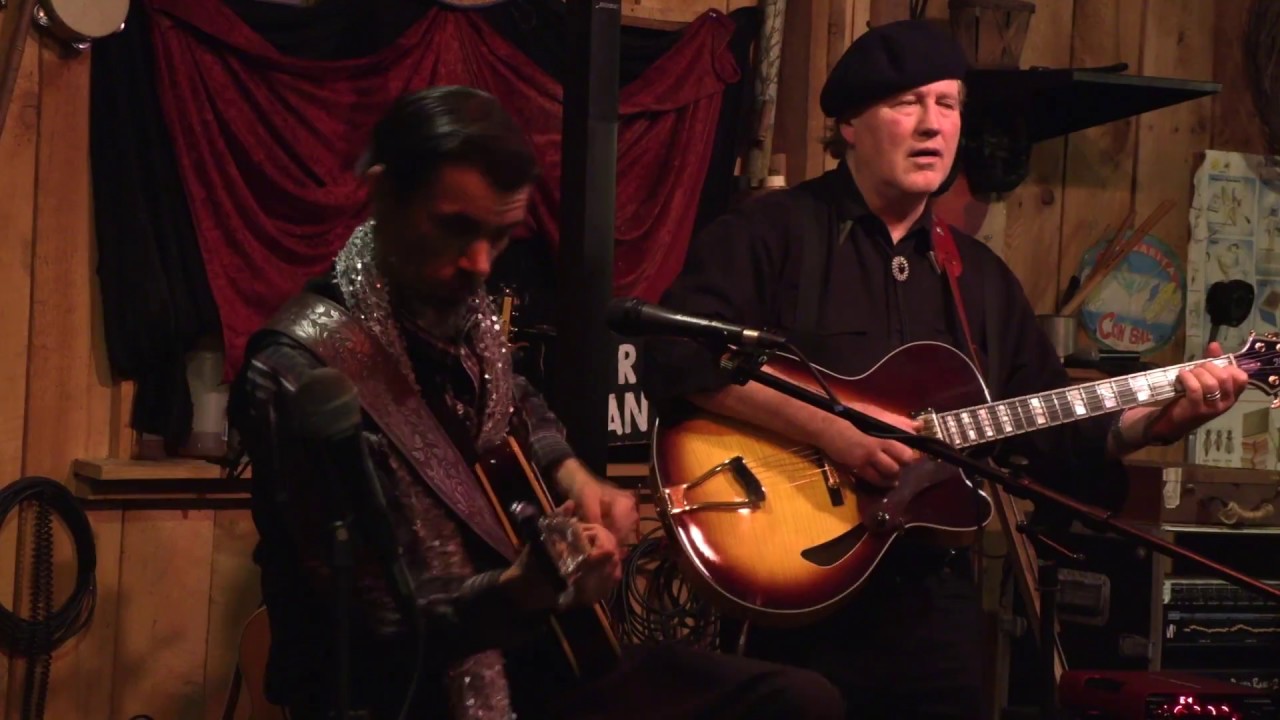 Clayton Allen and friends: Folsom Prison Blues - YouTube