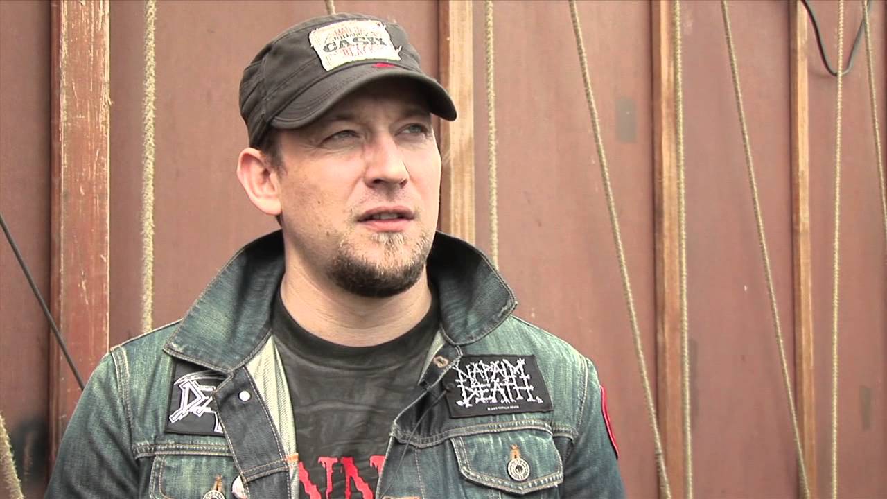 Volbeat interview - Michael Poulsen (part 1) - YouTube