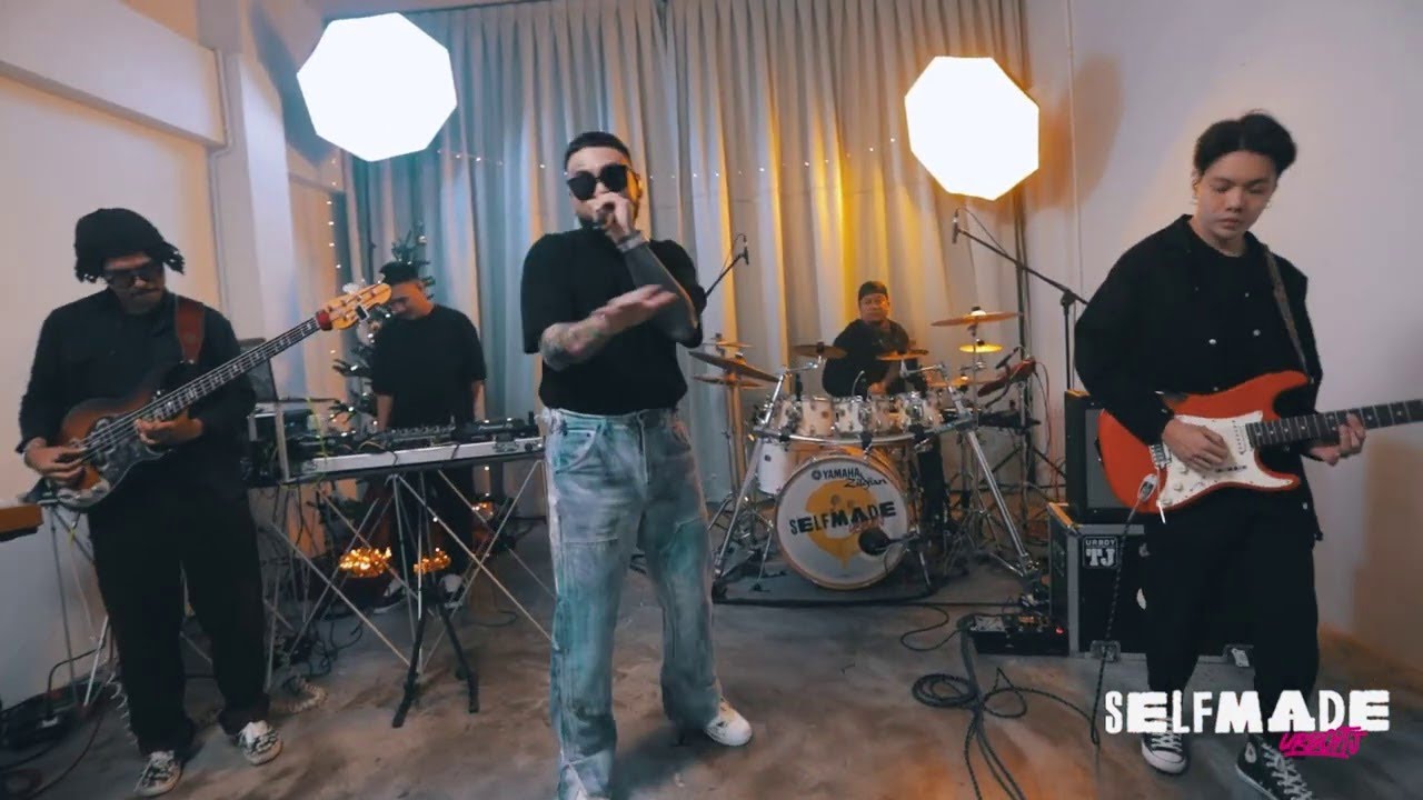 URBOYTJ - LIVE PERFORMANCE ช่วยไม่ได้ (CAN'T HELP) - YouTube Music