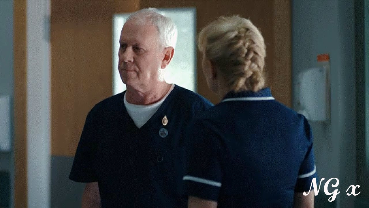 Charlie Confronts Duffy || Casualty - YouTube