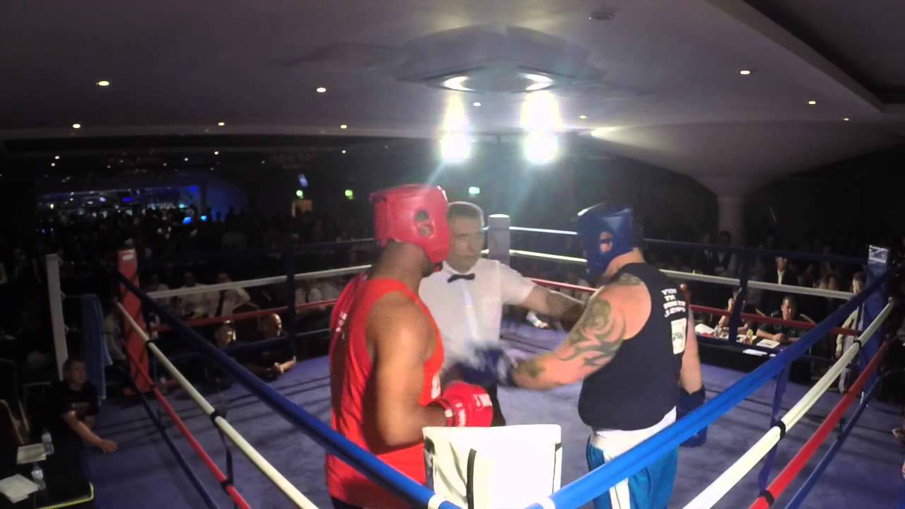 Ultra White Collar Boxing Luton | Fight 16 - YouTube