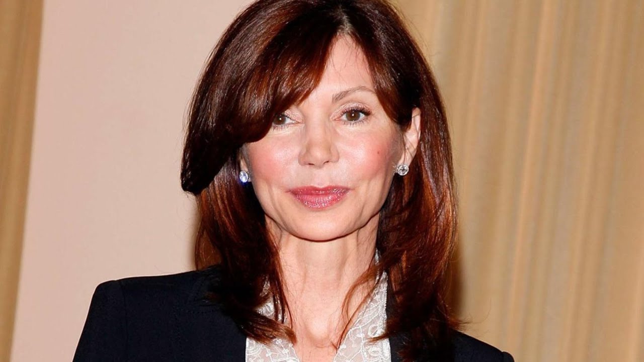 Victoria Principal's BIKINI Pictures Leave Nothing To Imagination - YouTube