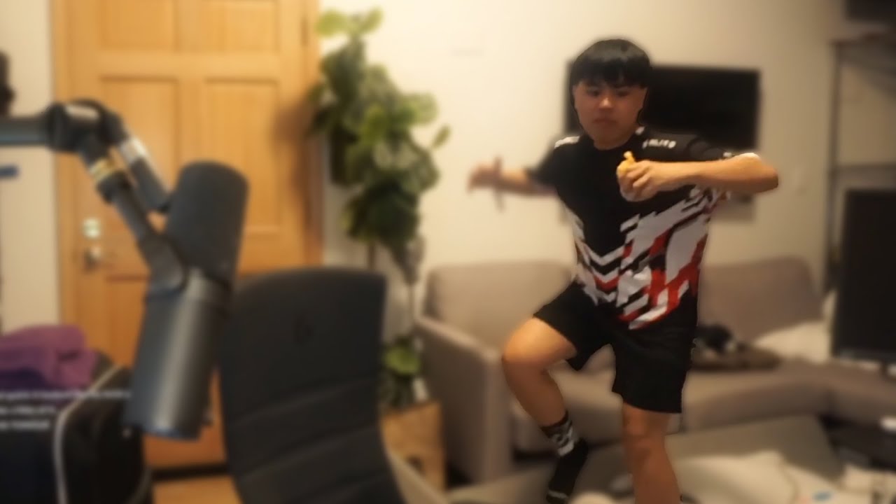 mrekk dance - YouTube