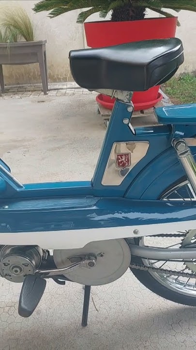 Peugeot 103 VS - YouTube