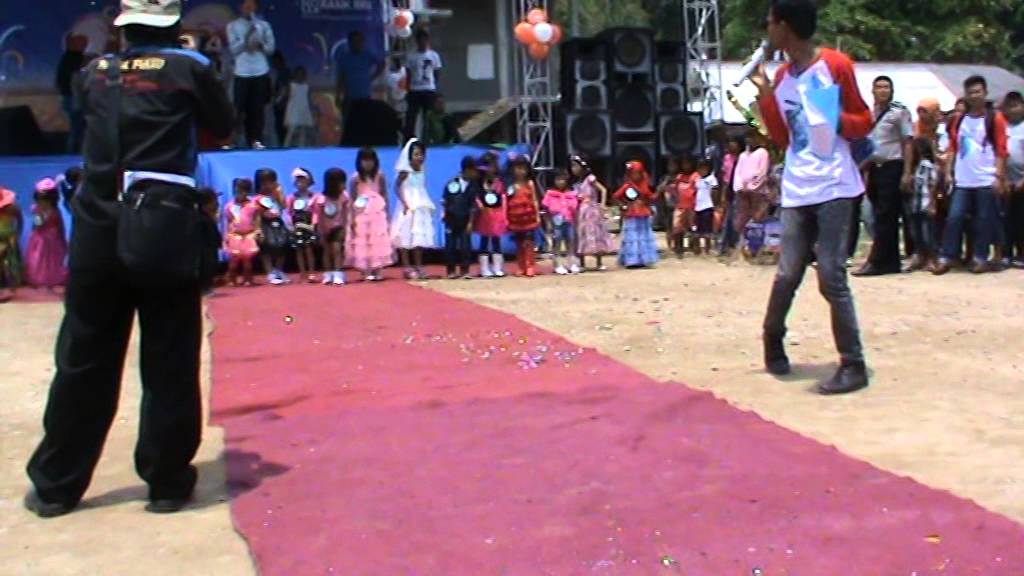 PRS BRI PAINAN 2014 FASHION SHOW ANAK TK - YouTube