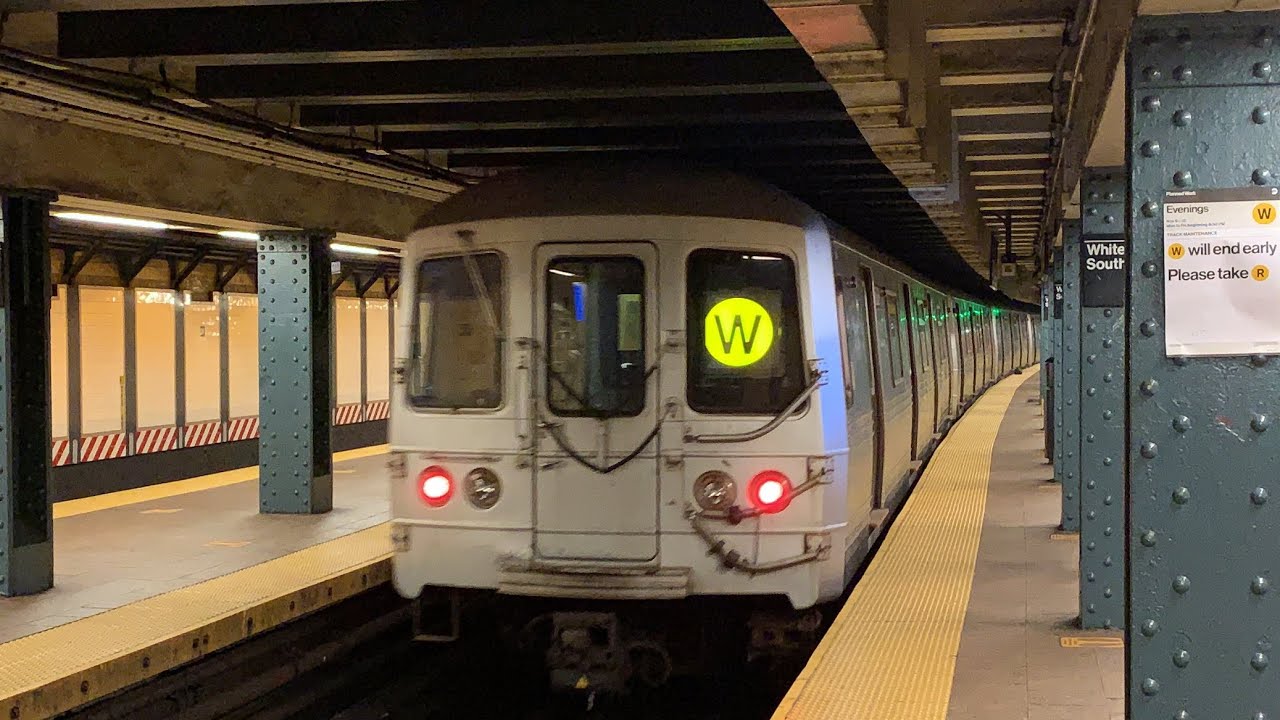 On board a Whitehall St. bound R46 W train from Astoria-Ditmars Blvd to ...