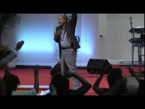 11/09/2014 Pastor Thomas Sunday Night - YouTube