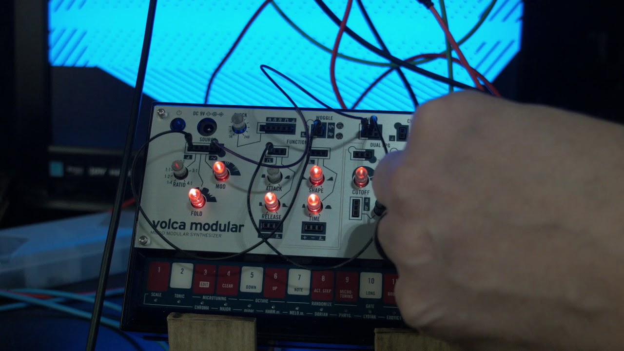 Korg Volca Modular - Sound Demo 6 (Ambient Drone) - YouTube