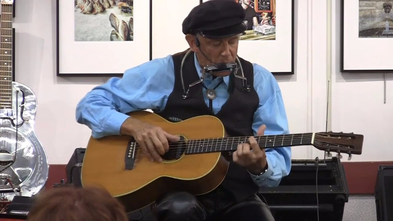 Dennis Dillon Live @ Mayo Beach Concert Series - YouTube