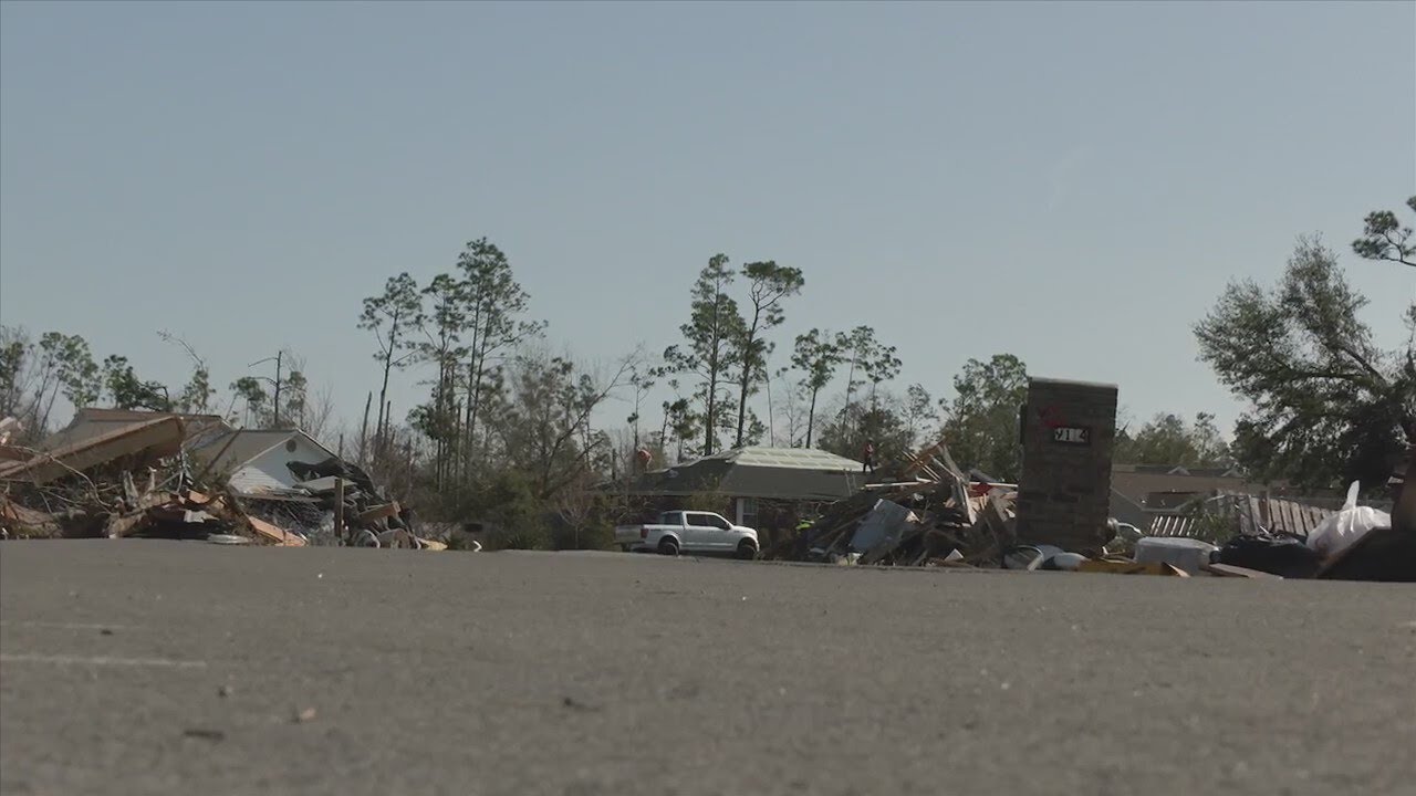 Rep. Dunn vows to help rebuild Bayou George in post-storm visit - YouTube