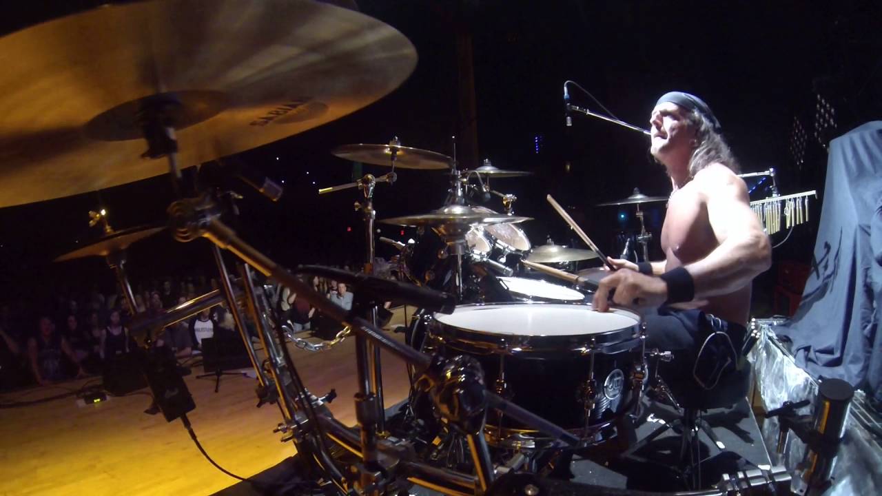 Bobby Rock Drum Solo - from the Lita Ford/Halestorm tour, 2016 - YouTube