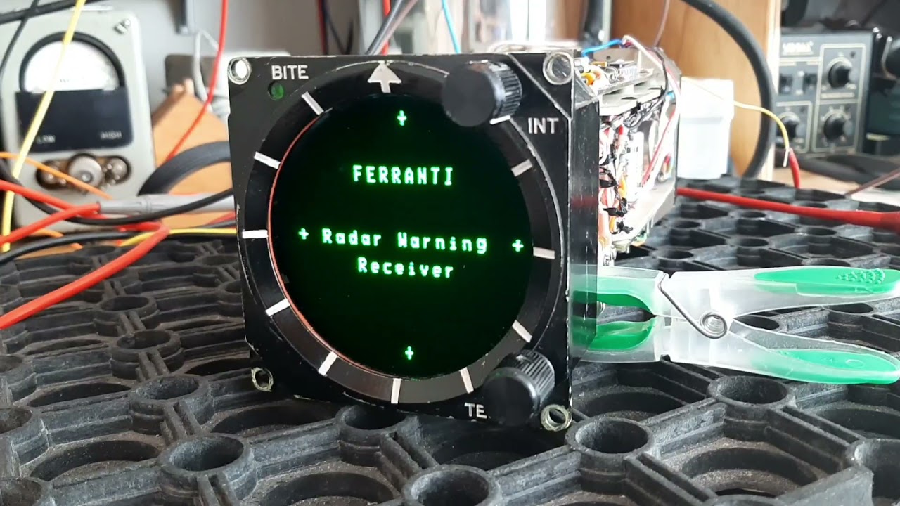 Ferranti FEI30 radar warning display test - YouTube