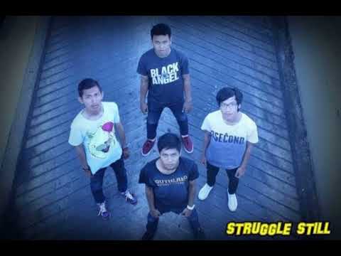 STRUGGLE STILL - WANITA PEMUAS NAFSU