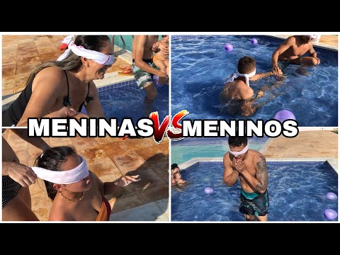 DESAFIO DA PISCINA - O PRIMEIRO A ENCHER O BALDE DE BOLINHAS GANHA!!