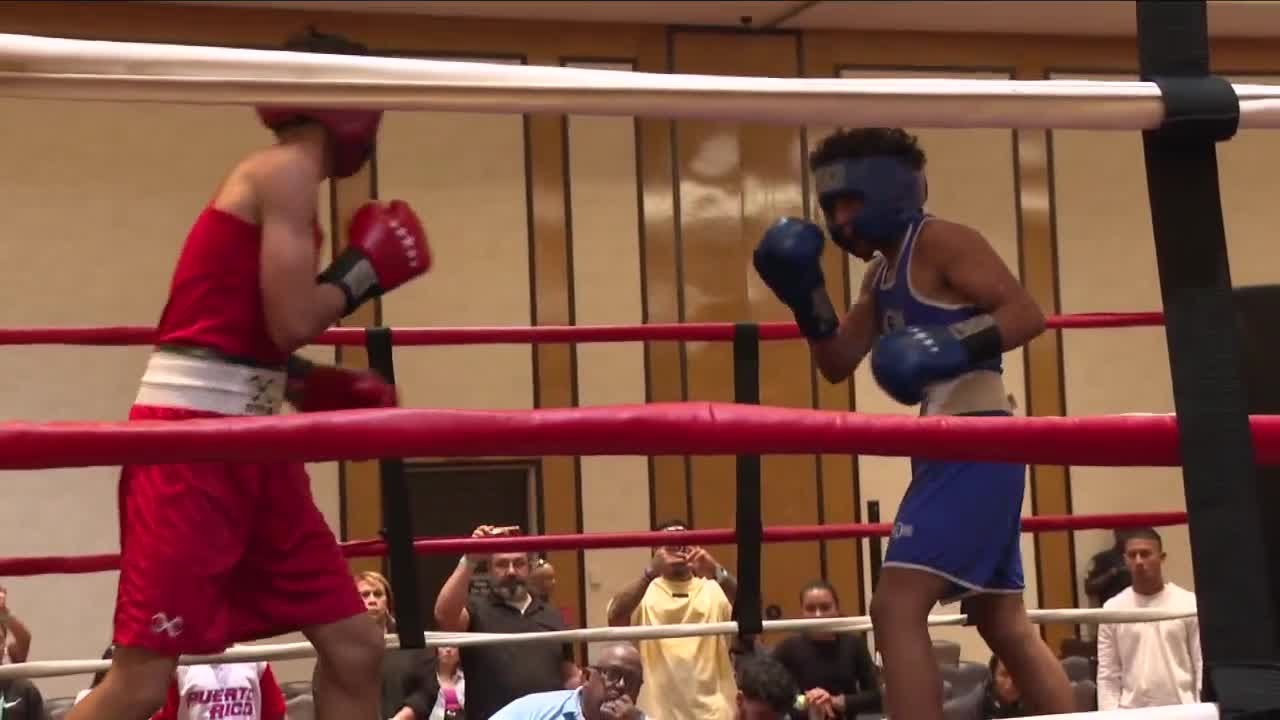 Golden Gloves tournament brings out best of amateur boxers - YouTube
