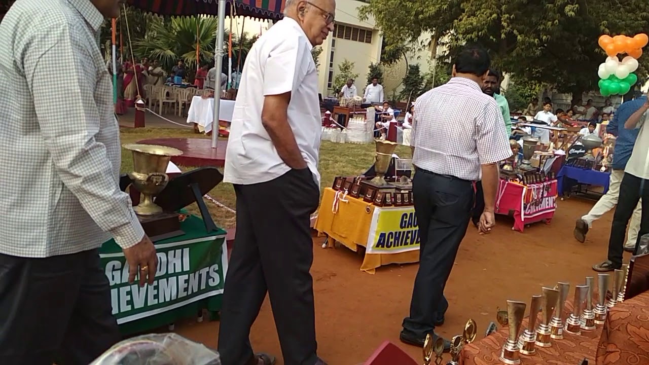 VPS PUBLIC SCHOOL VIJAYAWADA REPUBLIC DAY CELEBRATIONS , CHIEF GUEST ...