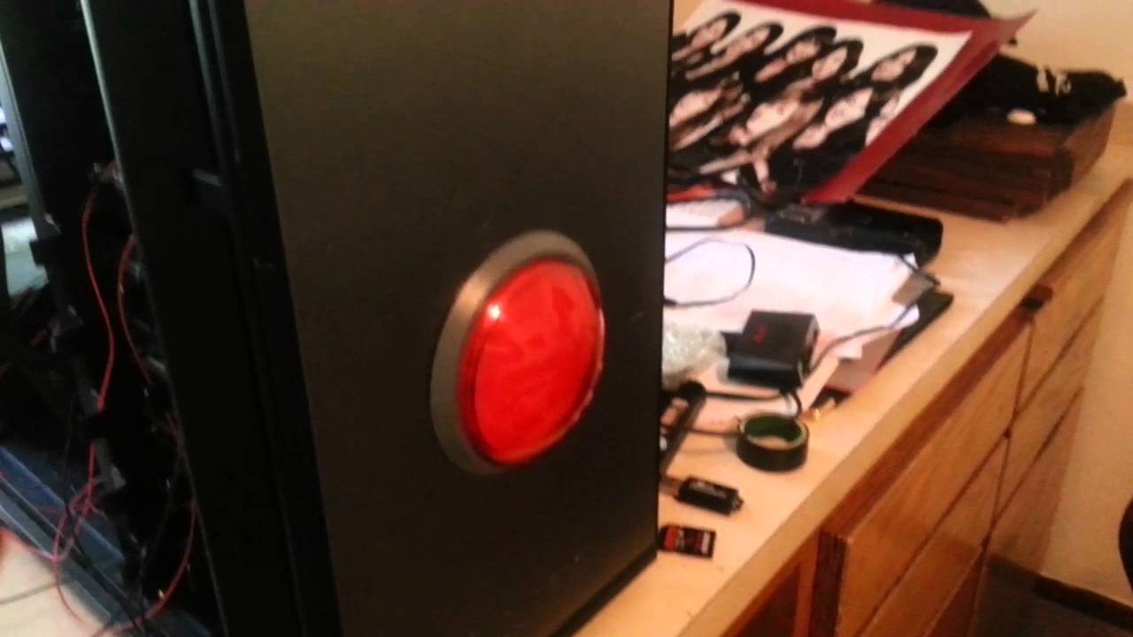 Hal 9000 Computer Case Mod - YouTube