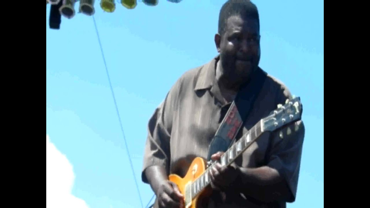 Michael Burks, Tampa Bay Blues Festival 2011 - YouTube
