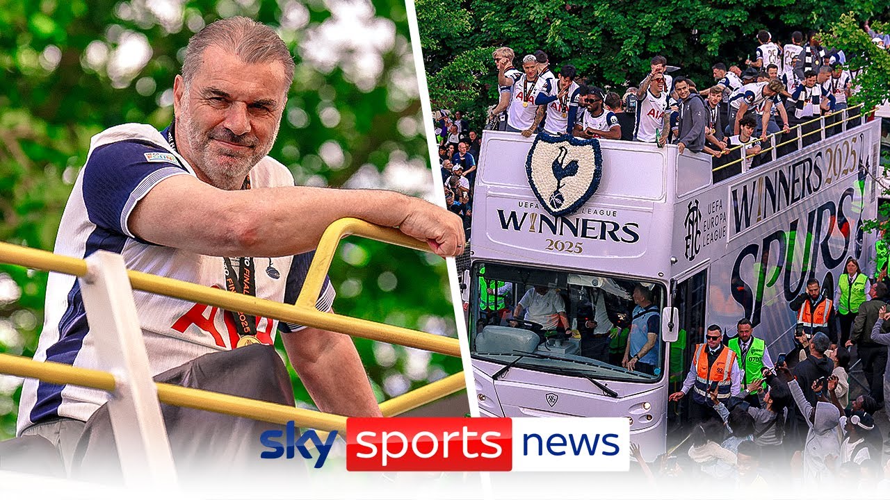Tottenham Hotspur celebrate Europa League final win with an open-top ...