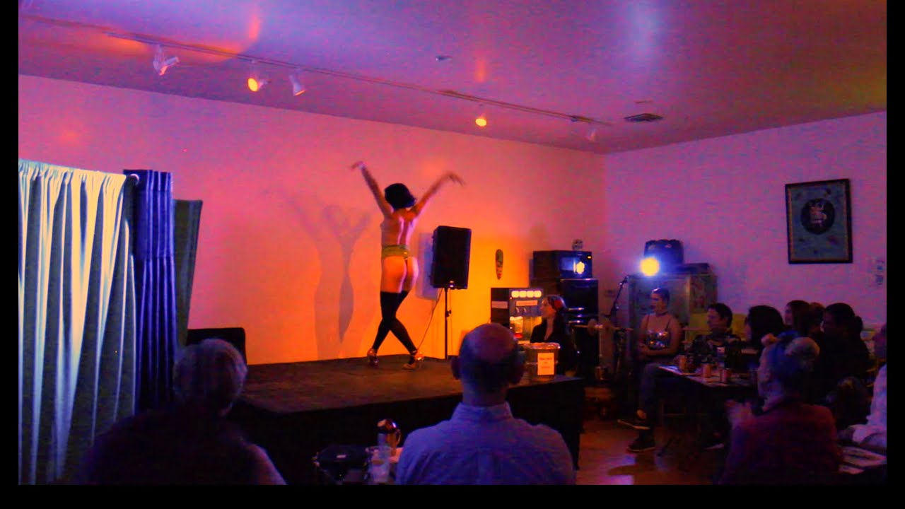Purple Wail Feat. Kymberlesque - YouTube