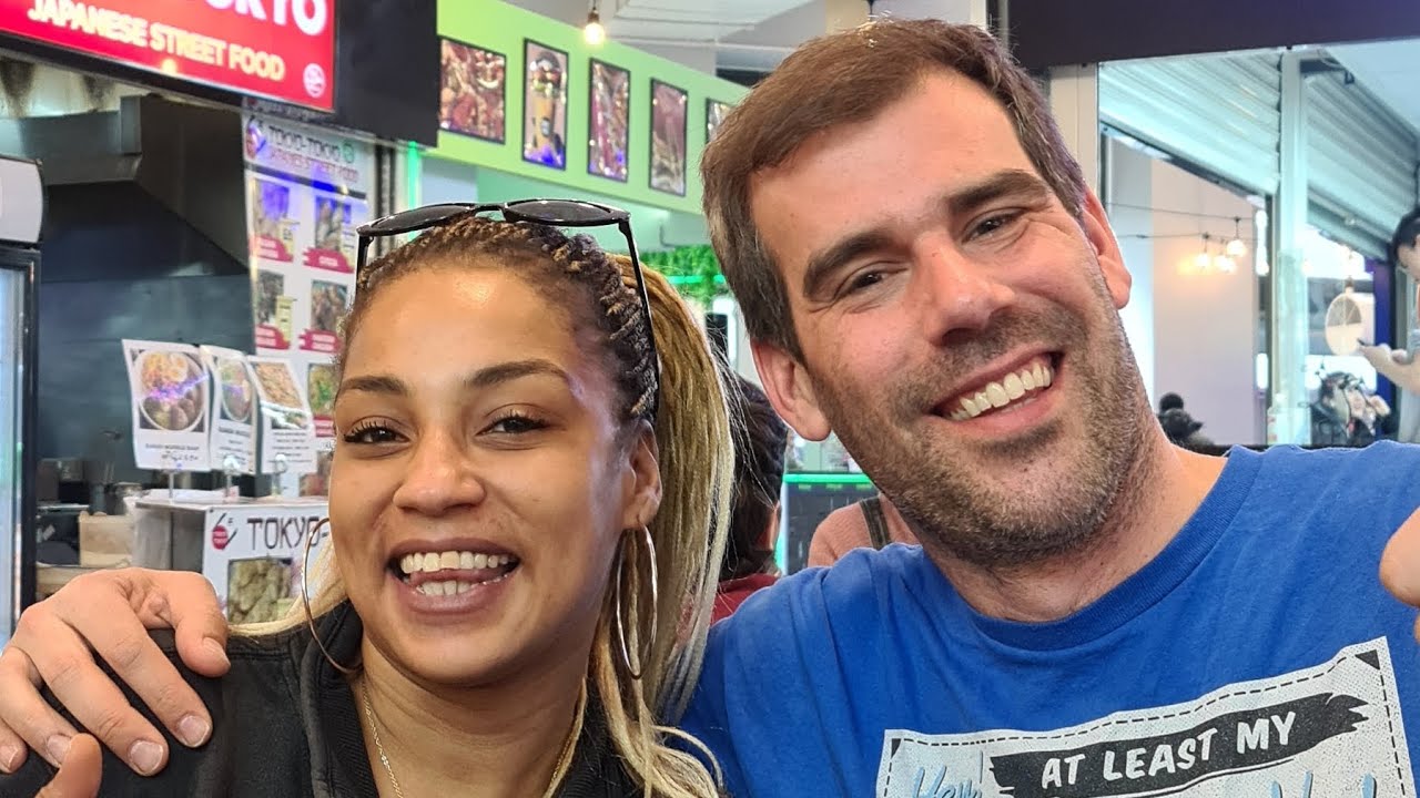 Floating Around Manchester City Centre & Bumped into #Youtuber Charles ...