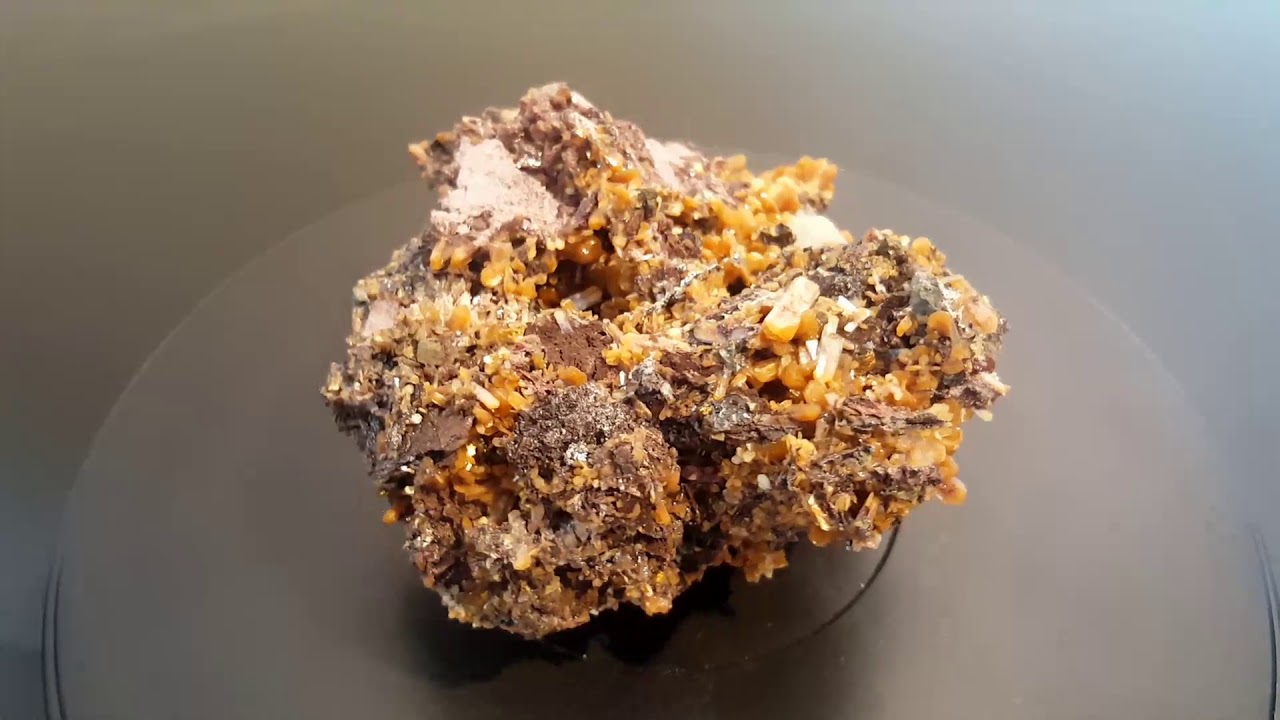 471 gram Calsite, Stilbite, Hematite, Fluorite, Pyrite - Malmberget ...