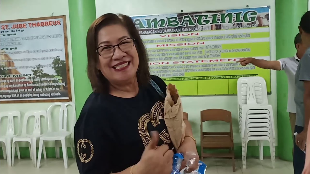 PARADE OF LECHON BEFORE ASH WEDNESDAY - YouTube
