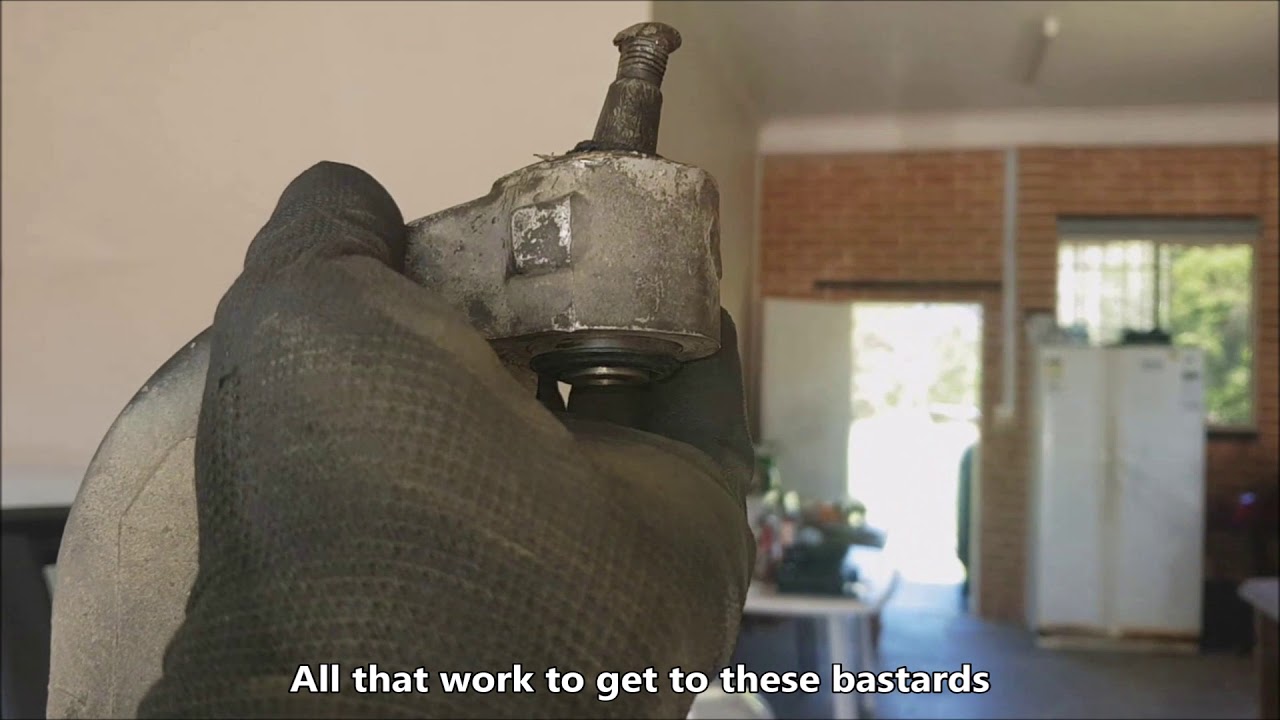 Gktech Hicas Delete Kit Install in my R34 Skyline - YouTube