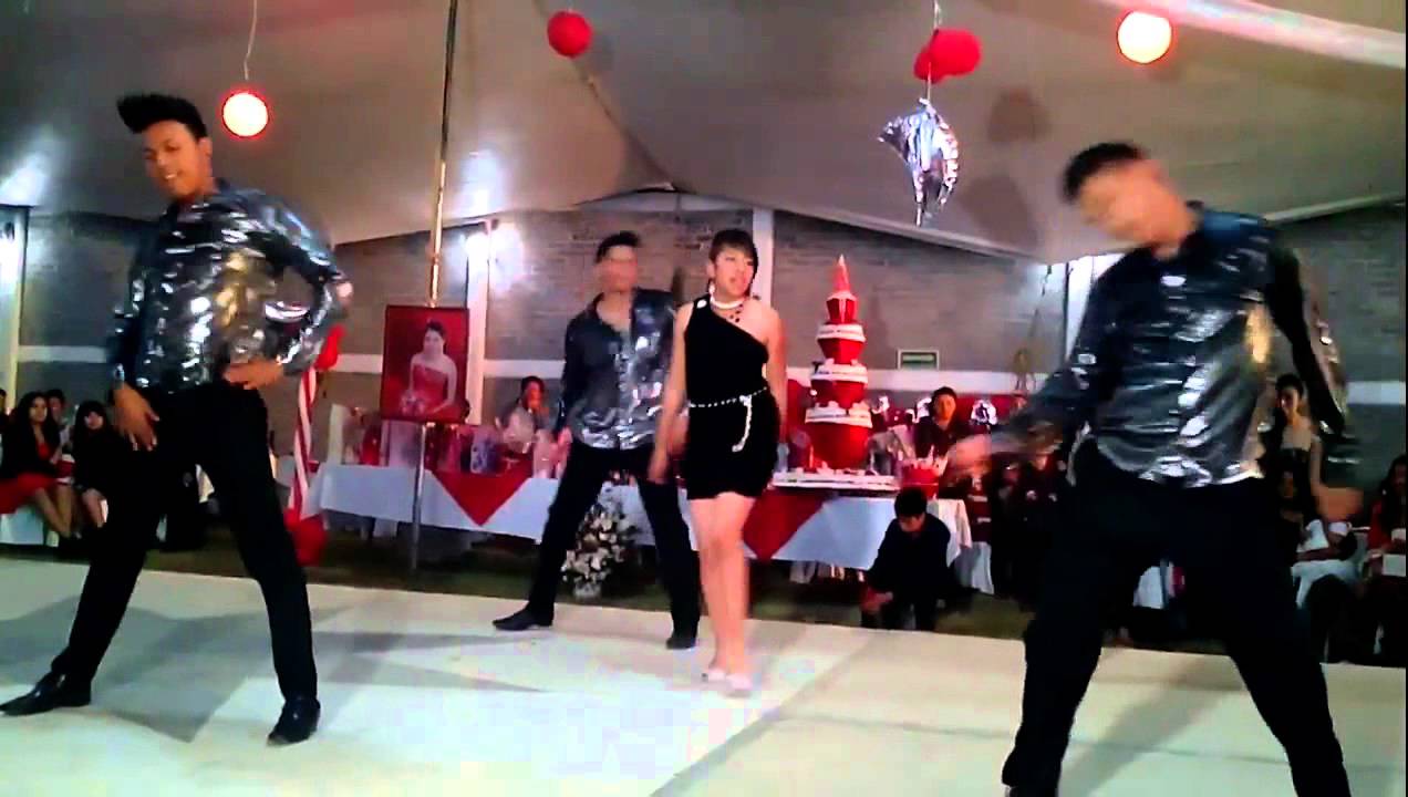 Dream Team Studio-Evento Daniela Mix Latino - YouTube