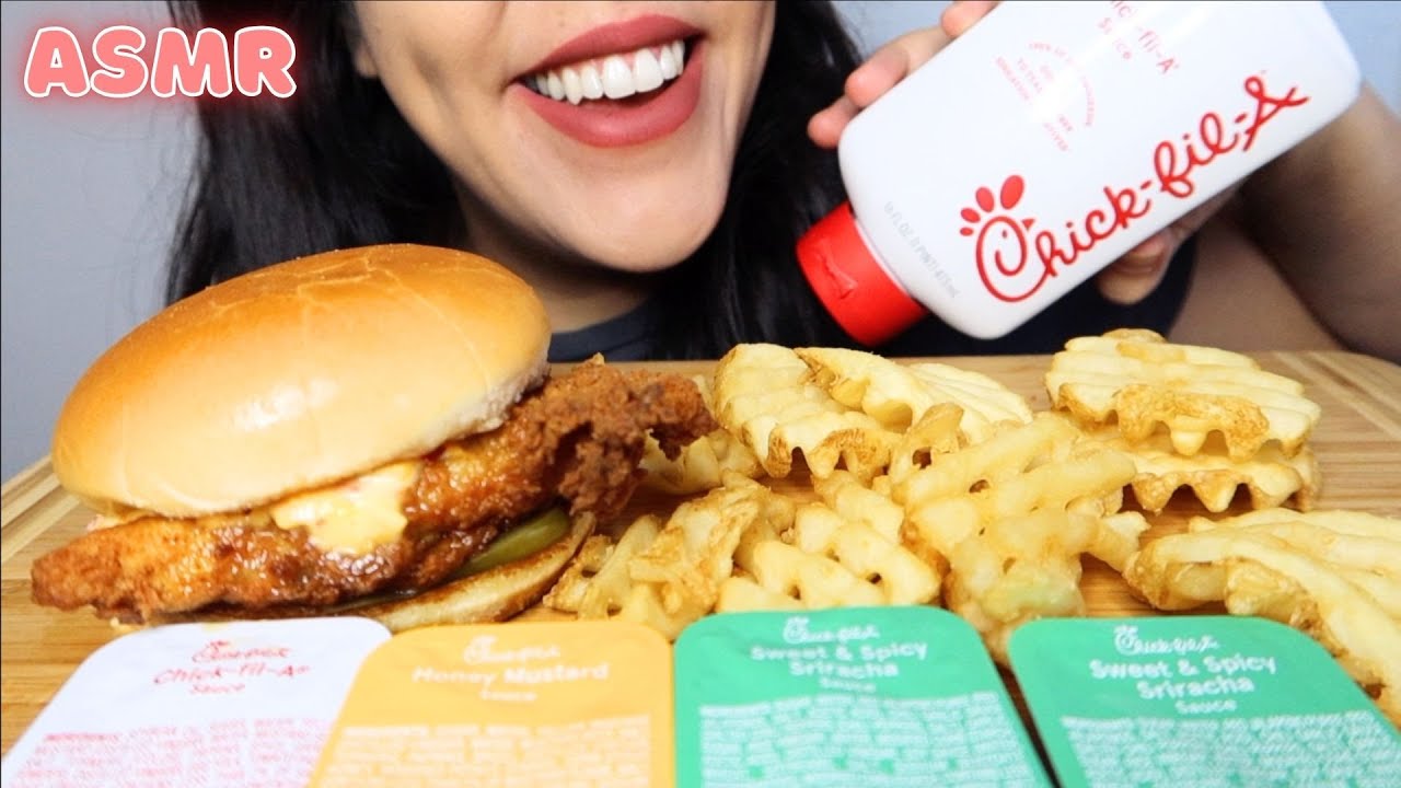 ASMR CHICK-FIL-A HONEY PEPPER PIMENTO CHICKEN SANDWICH - YouTube