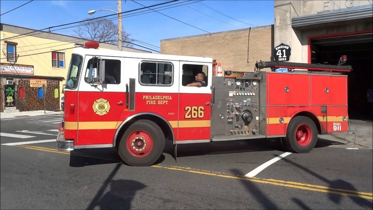 PFD Engine 266 Responding (Batman,Wail,Yelp, Horn) - YouTube