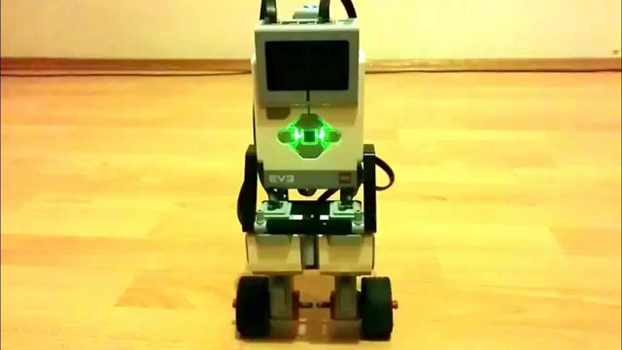LEGO Mindstorms EV3 GyroBoy self balancing robot (31313) - YouTube