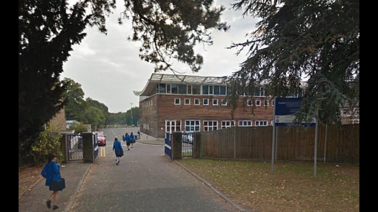 Coloma Convent Girls School - YouTube