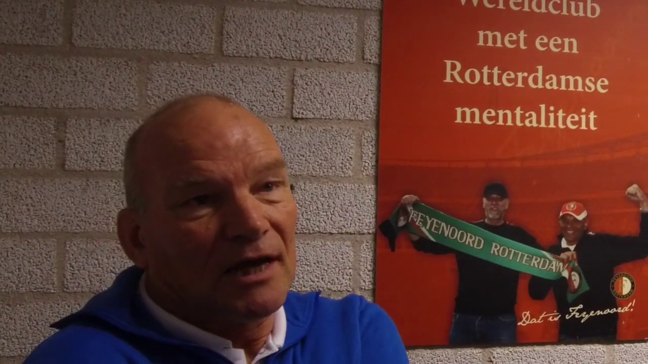 SPORTSVIEW interview Michel Valke videoanalist Feyenoord - YouTube