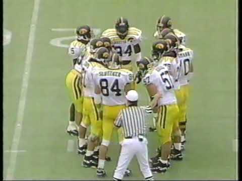 Iowa Hawkeyes vs Iowa State Cyclones College Football 1995 - Cyclone ...